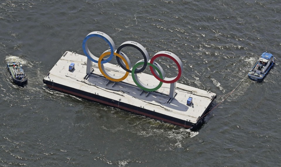 Olympic rings in Tokyo removed, to be replaced with Paralympic logo